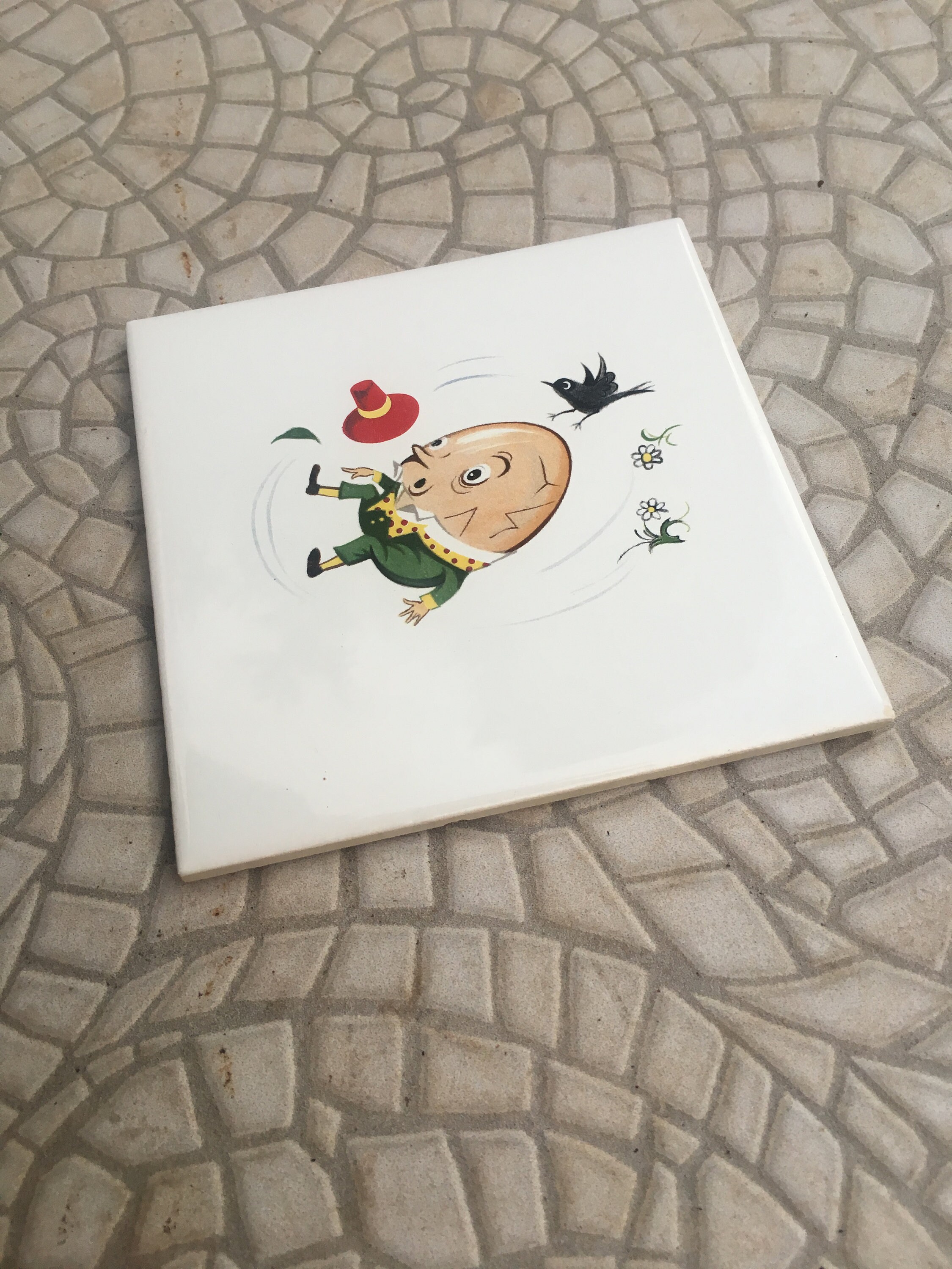 Humpty Dumpty Vintage Tile, Nursery Rhymes 50s - 60s Vintage Wall Art ...