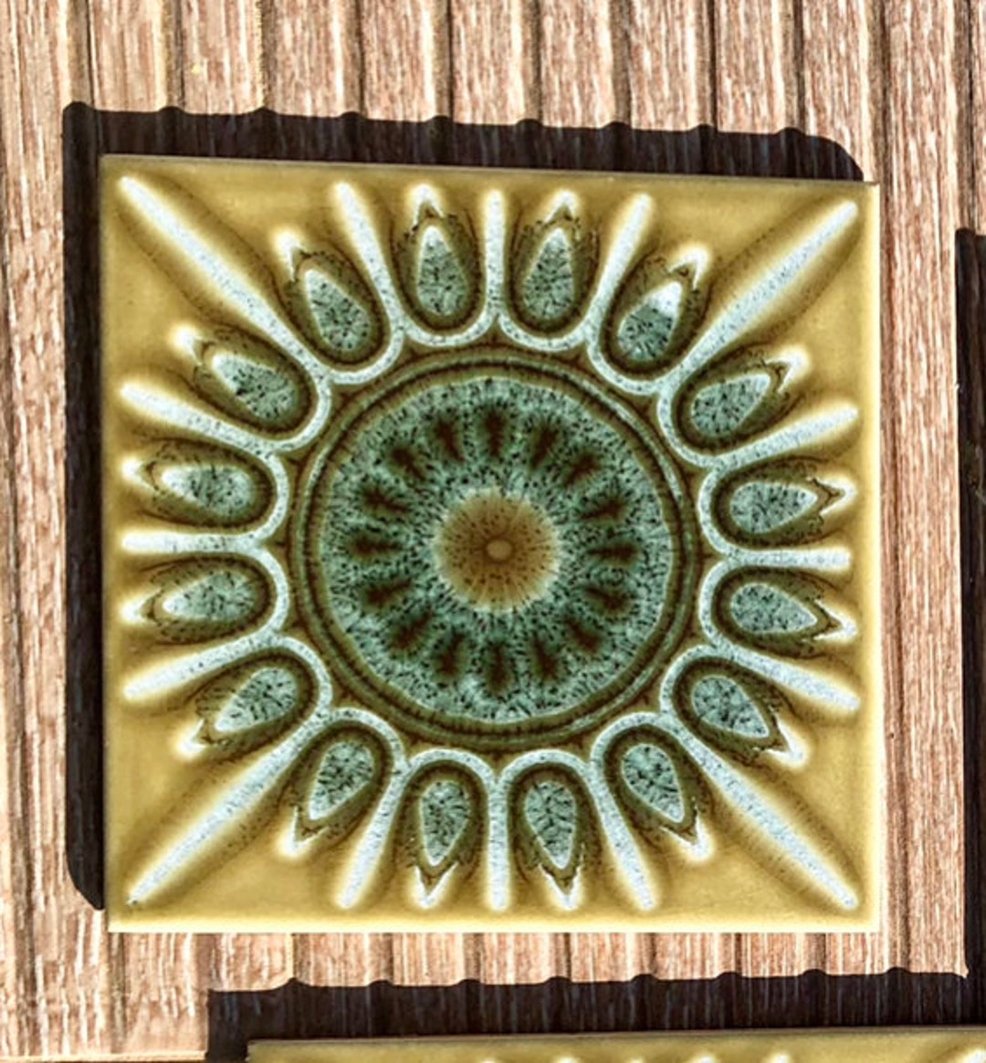 70s Vintage Glazed Green Retro Tiles.9 Pc. Fat Lava Spanish - Etsy