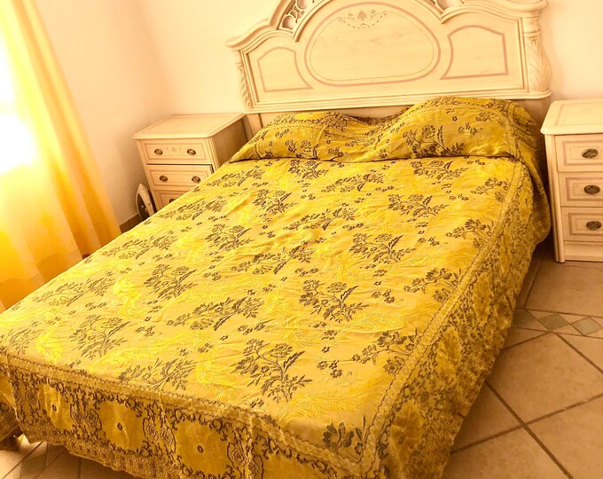 1950s Silk Damask Bedspread. Vintage Brocade Bedcover. Full Xl Bed ...