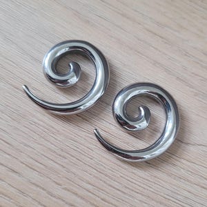2 Pairs Black Stainless Steel Ear Spirals Tapers Gauges 0g 2g 4g 6g 8g ...