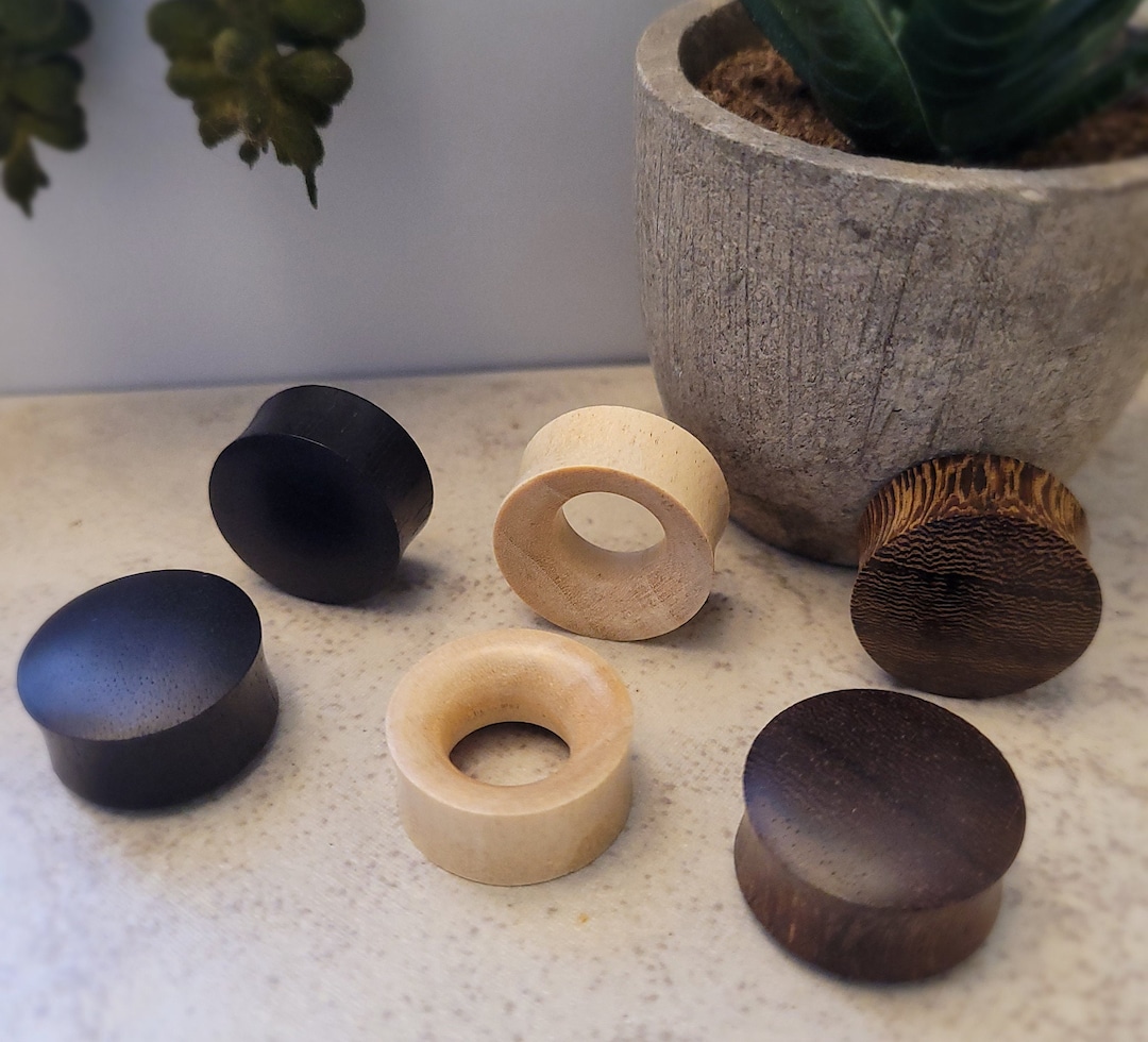 3 Pairs of Organic Wood Hand Carved Ear Plugs Tunnels Gauges 6g 4g 2g ...