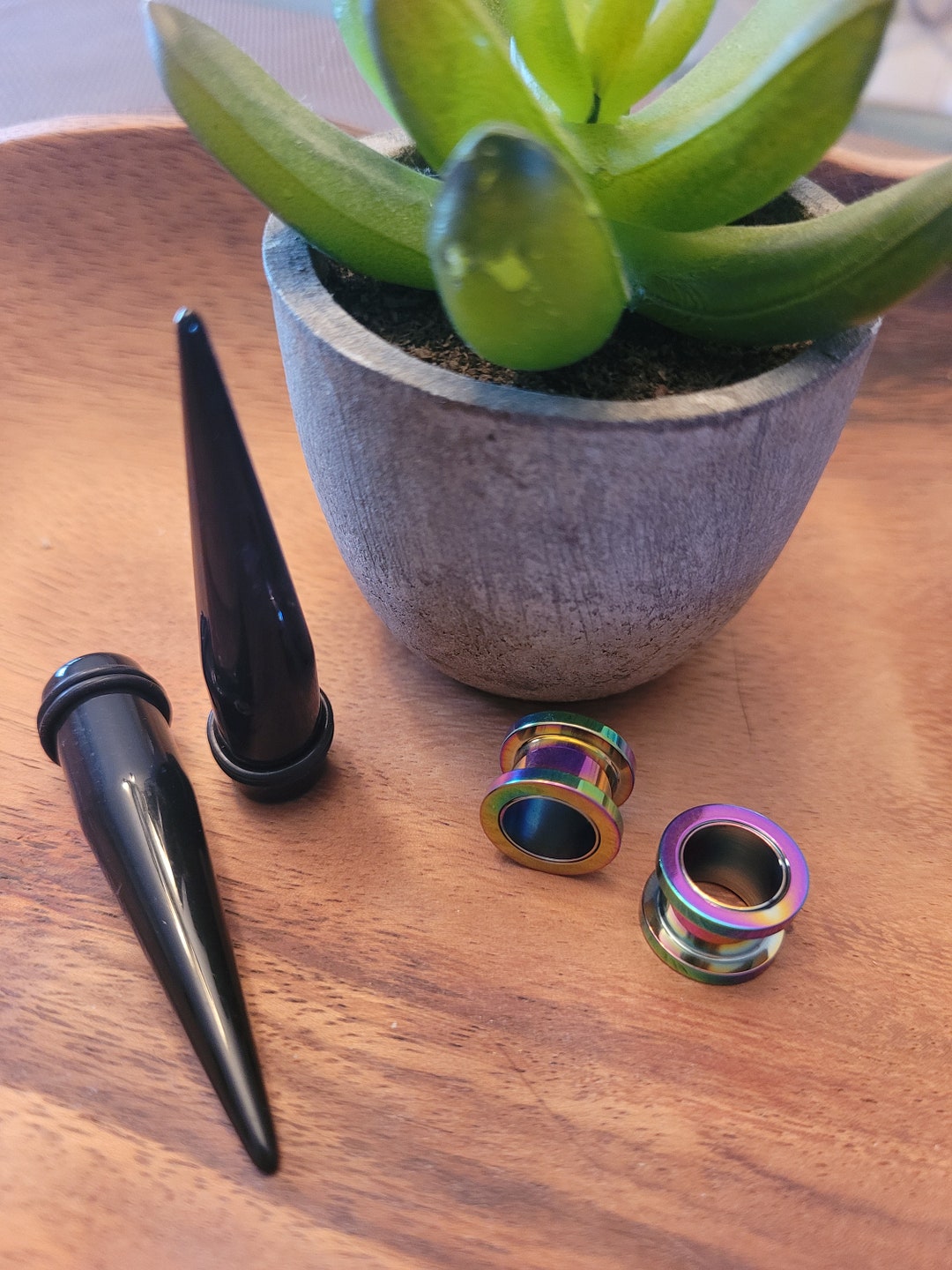 Pair Black Tapers and Plugs Rainbow Steel Screw Tunnels Ear Stretching ...