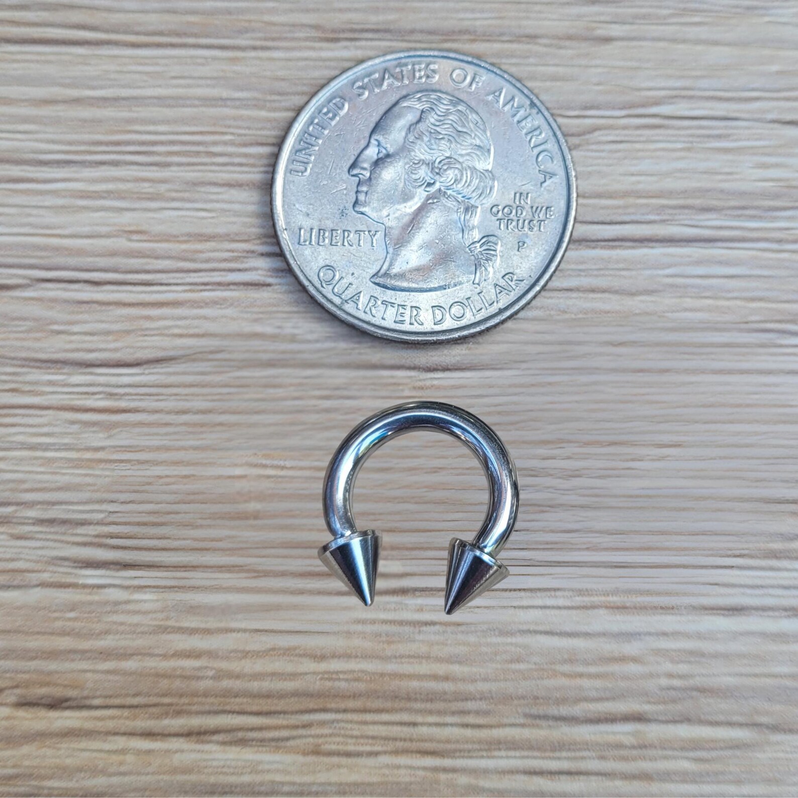 Set 2 Silver Gold Horseshoe Spike Cone Hinged Clicker Ring Surgical ...