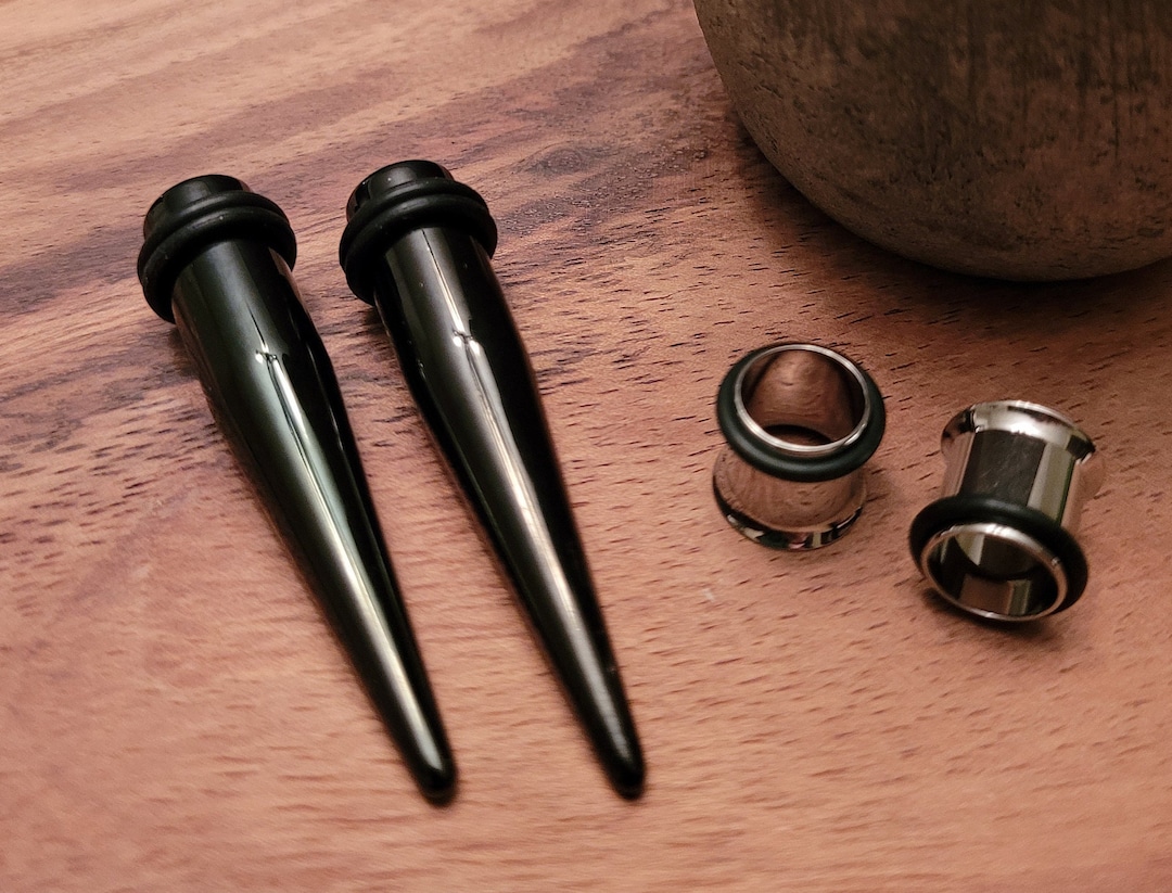 Pair Black Steel Tapers and Tunnels Ear Stretching Kit Gauges Gauging ...