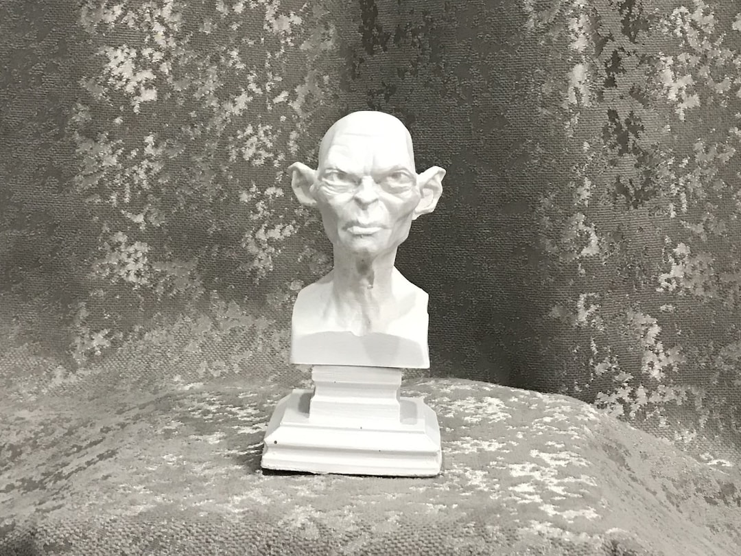 LOTR Gollum Smeagol Figure Lord of the Rings Statue Desk Accessory ...