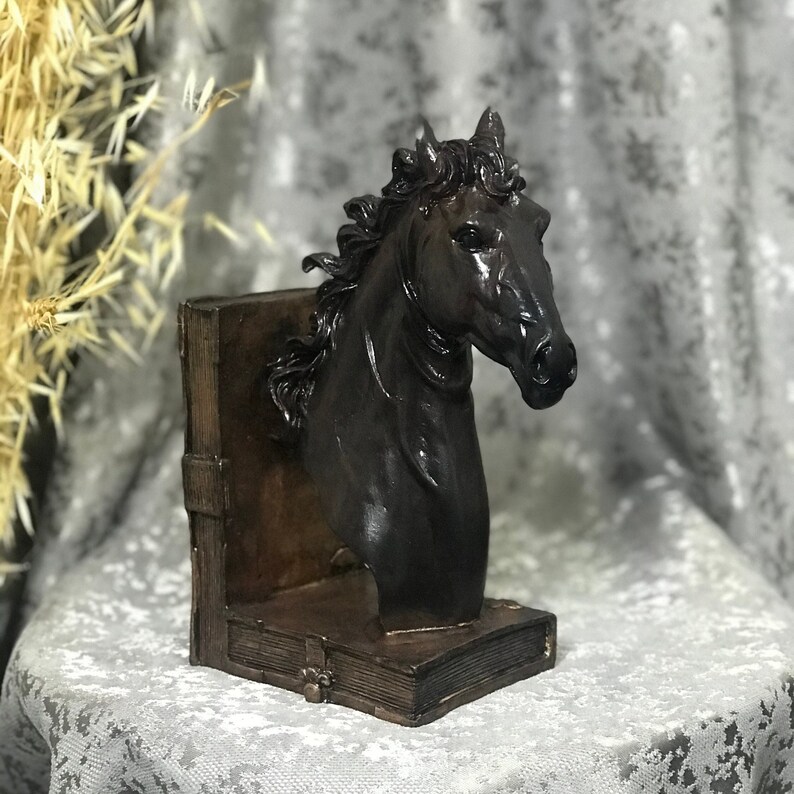 Horse Statue Bookends Horse Head Bust Table, Office, Bookshelf, Library ...