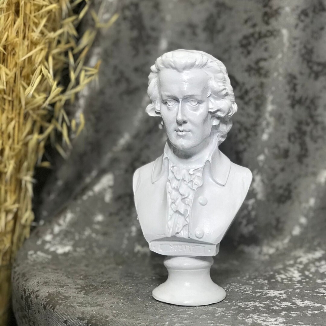 Bust of Wolfgang Amadeus Mozart | Handmade Artistic Sculpture | Desktop ...