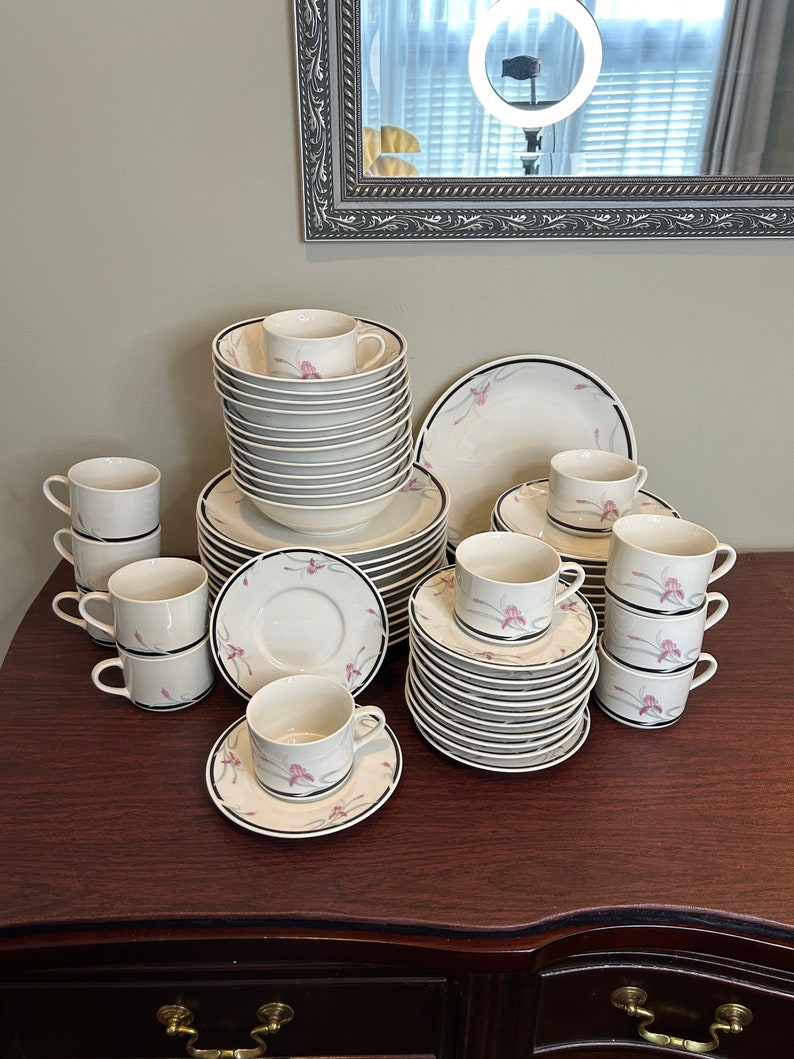 60 Pc Versailles China Pearl Artland Collection China 1989 Full Dining ...
