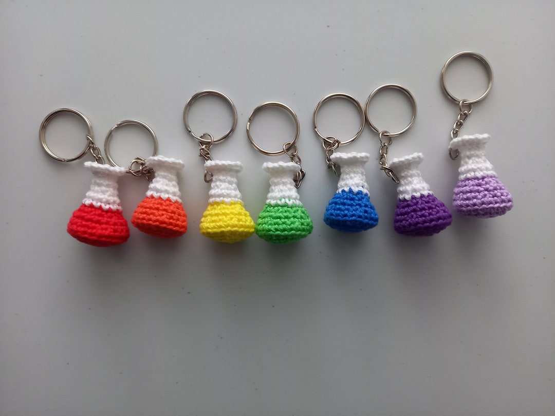 Crochet Conical Flask/science Keychain - Made to Order - Etsy UK
