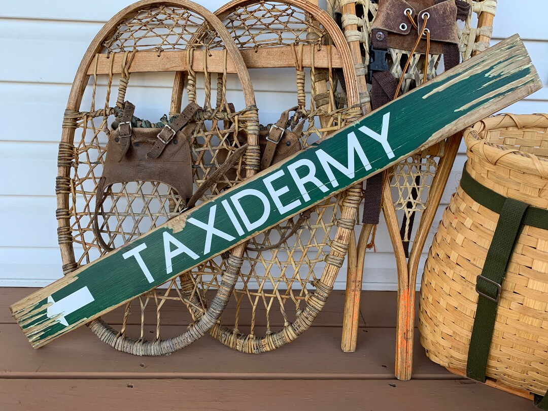 Taxidermy Rustic Distressed Sign. - Etsy