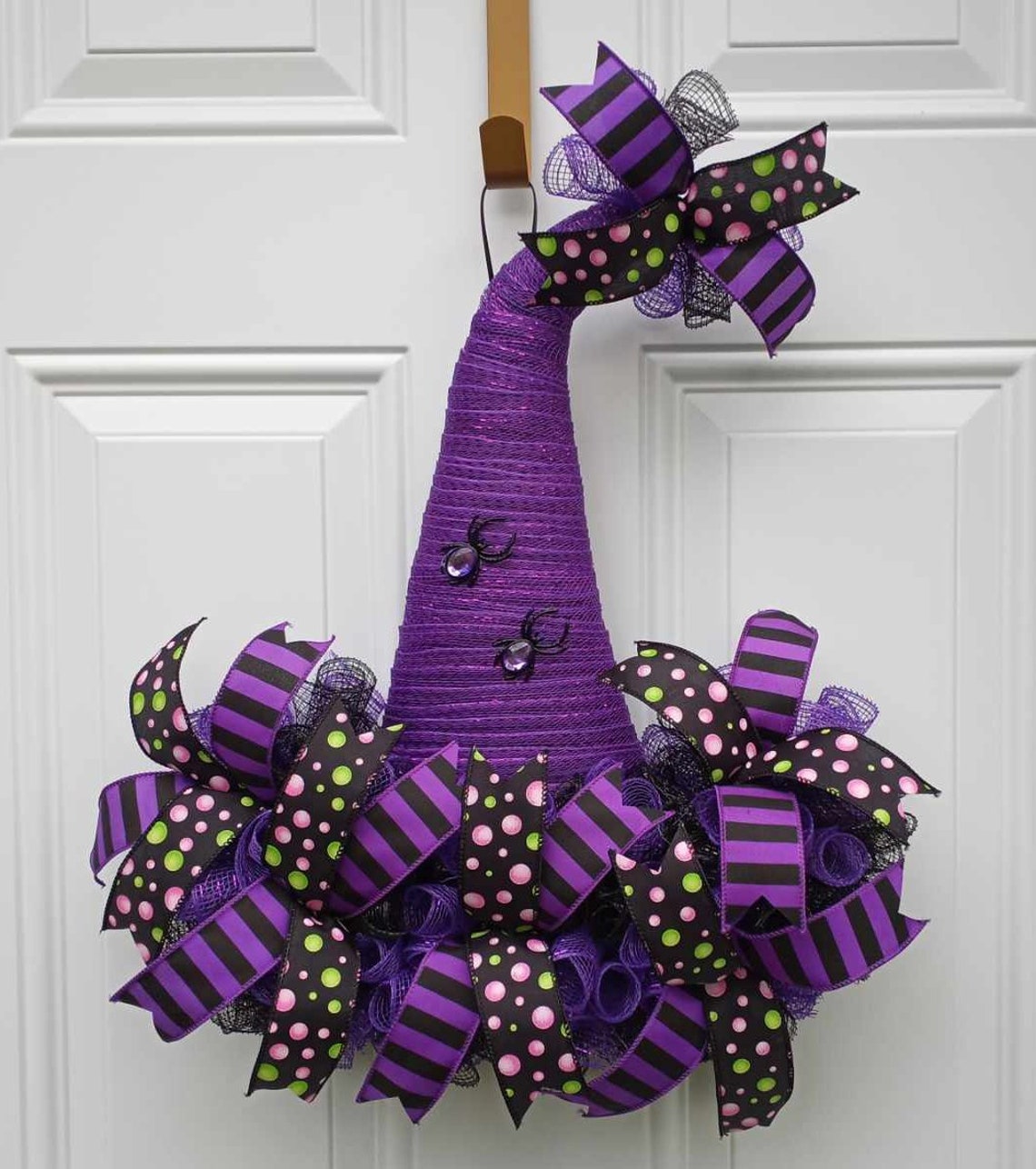 Witch Hat Wreath, Halloween Wreath, Witch Hat Door Hanger, Halloween ...