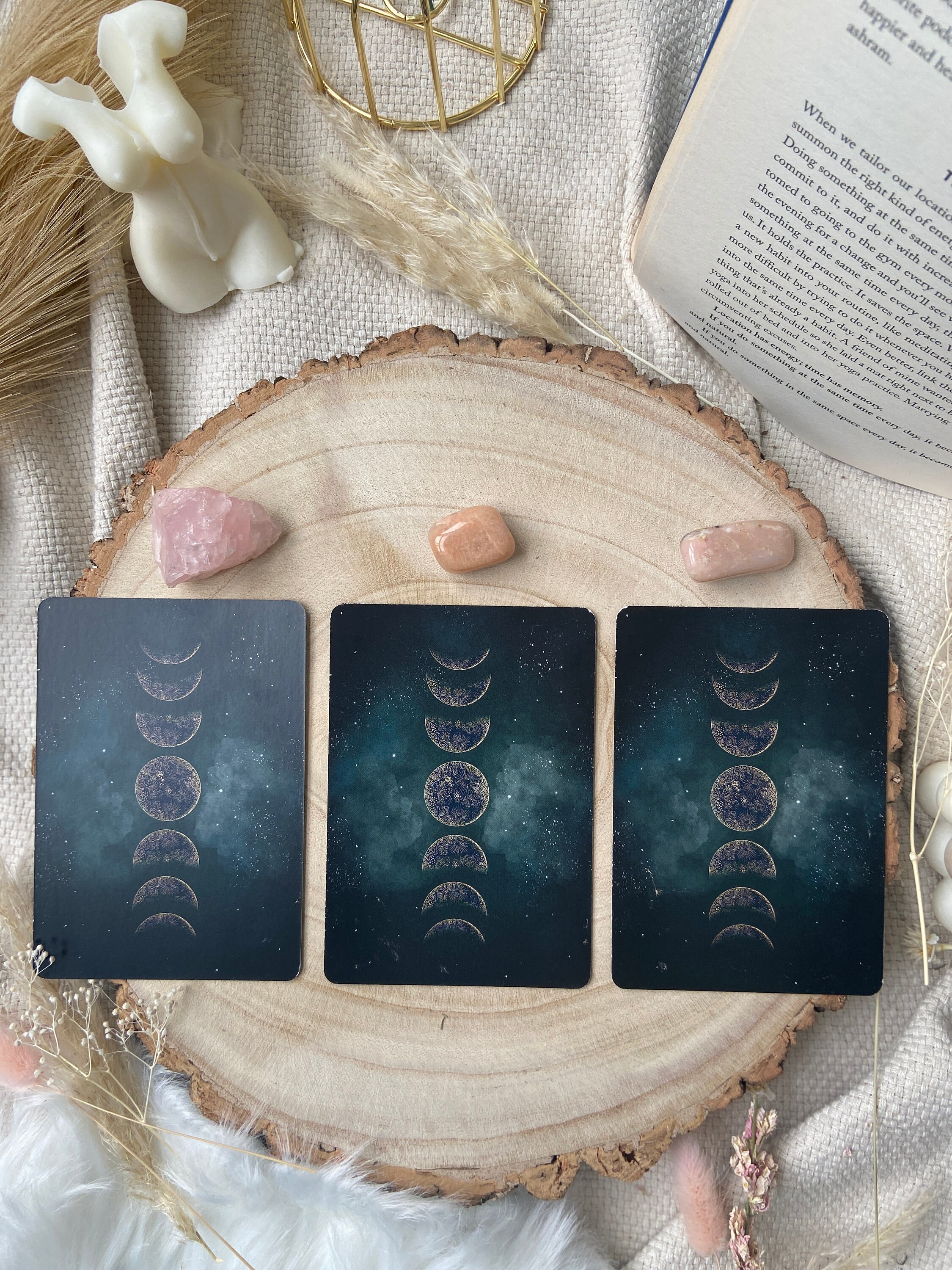 The Sacred Moon Goddess Oracle Deck ™ (40 Large Cards Matte Finish ...