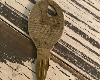Vintage Ilco Key - Etsy
