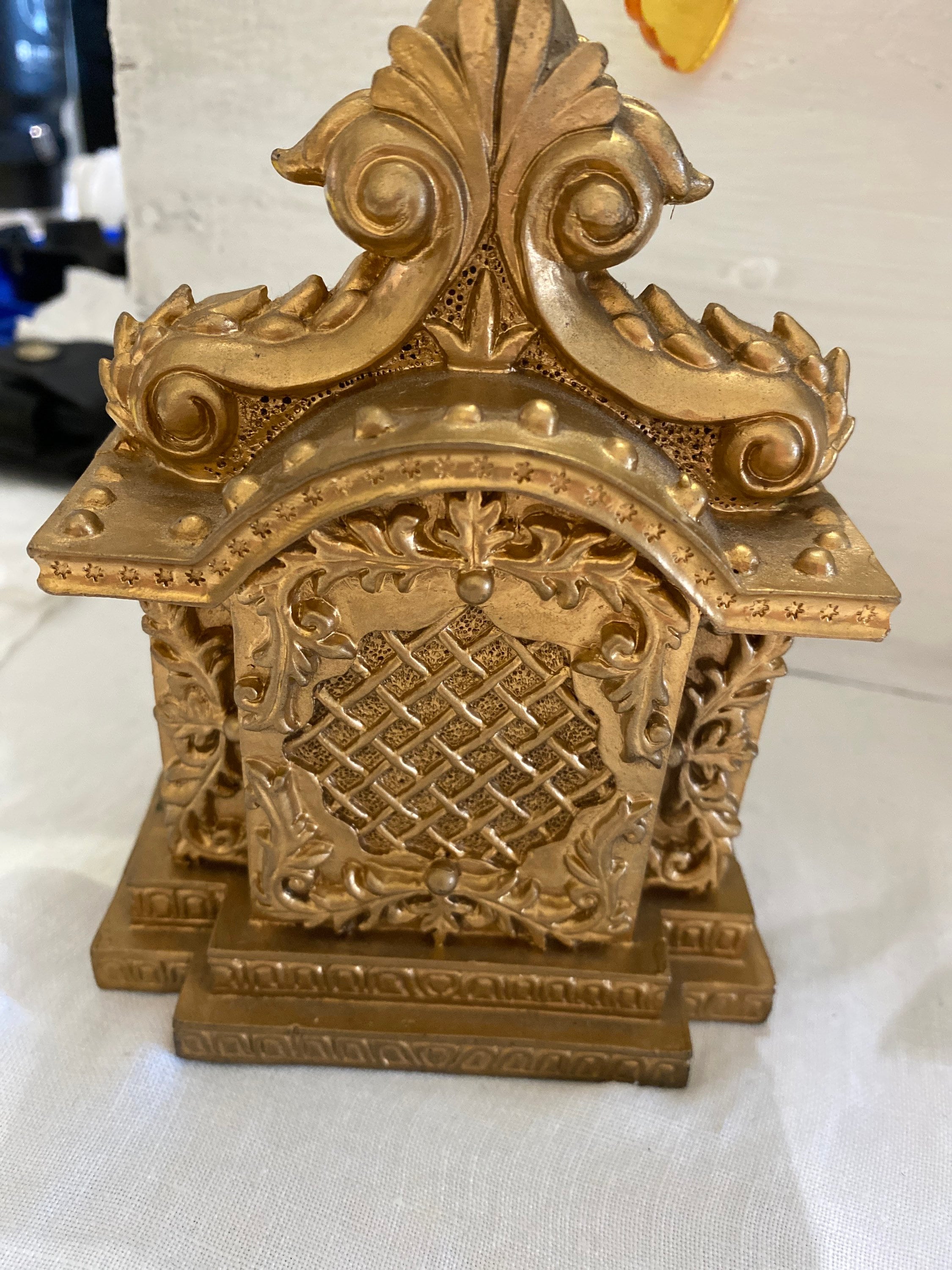 Beautiful Gold Quartz Clock - Etsy