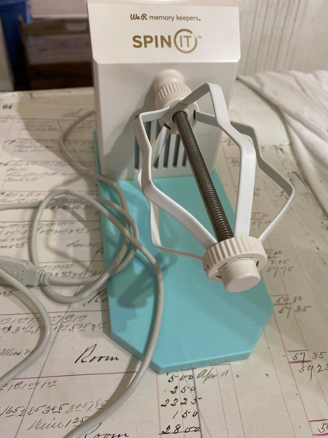 We R Memory Keepers Spin It Motorized Rotary Drying Tool - Etsy