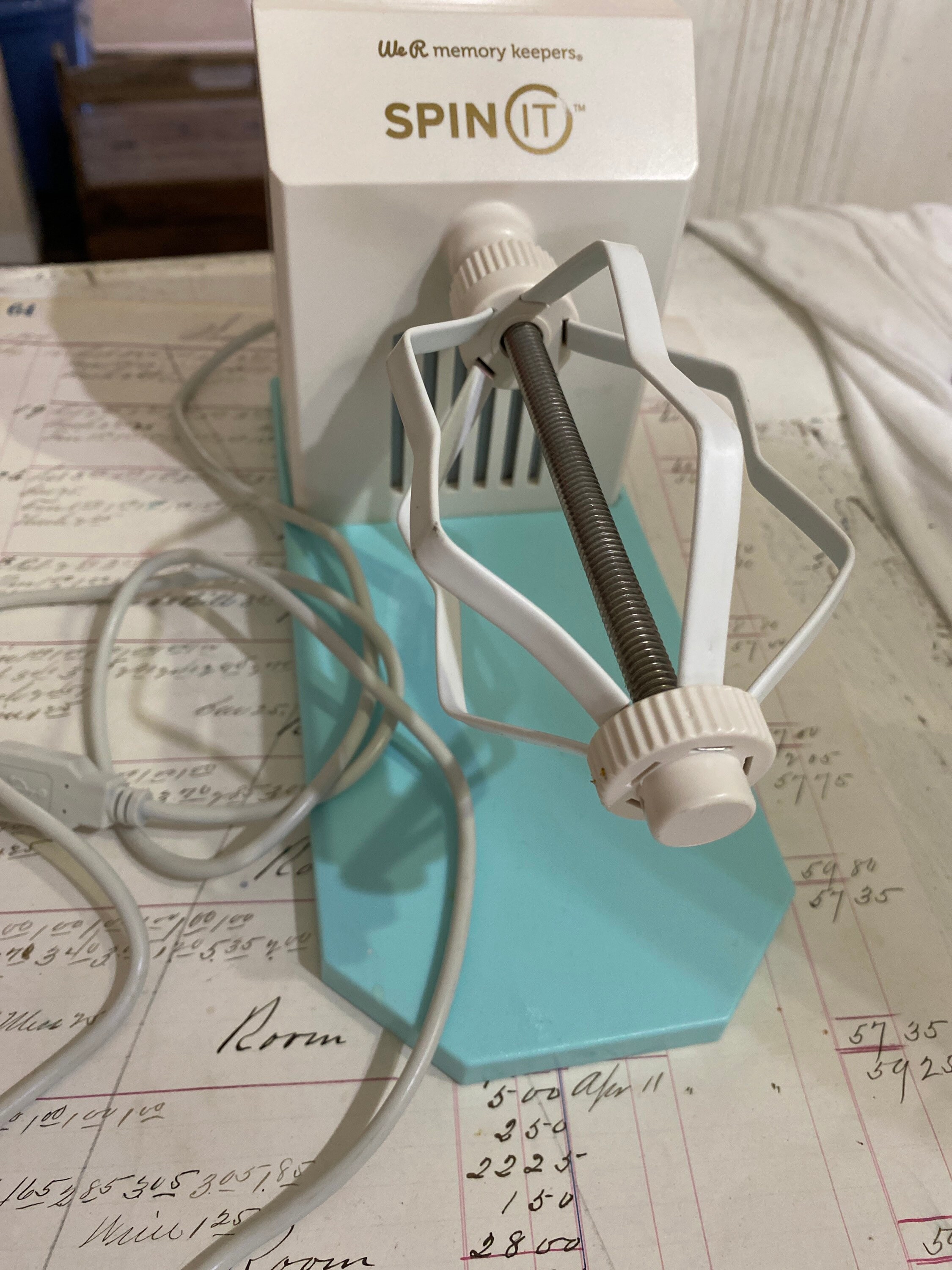 We R Memory Keepers Spin It Motorized Rotary Drying Tool - Etsy