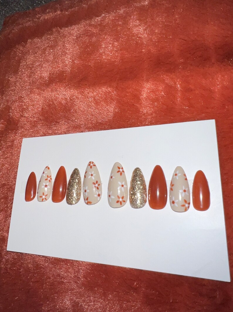 Fall Flowers | Hand Painted Fall Press on Nails - Etsy