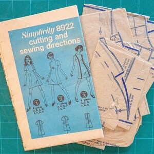 Vintage 70s Simplicity 8922 Misses' and Junior Mini Dress Mid-century ...