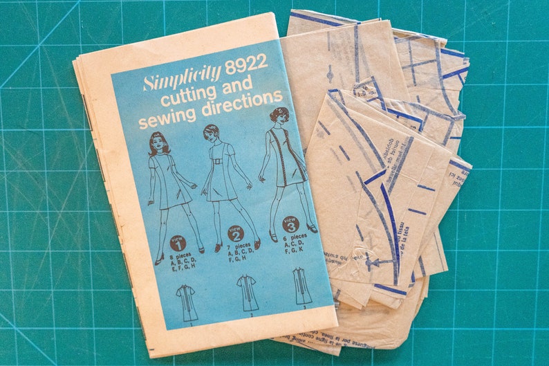 Vintage 70s Simplicity 8922 Misses' and Junior Mini Dress Mid-century ...