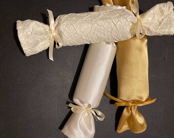 Wedding Party Crackers - Etsy