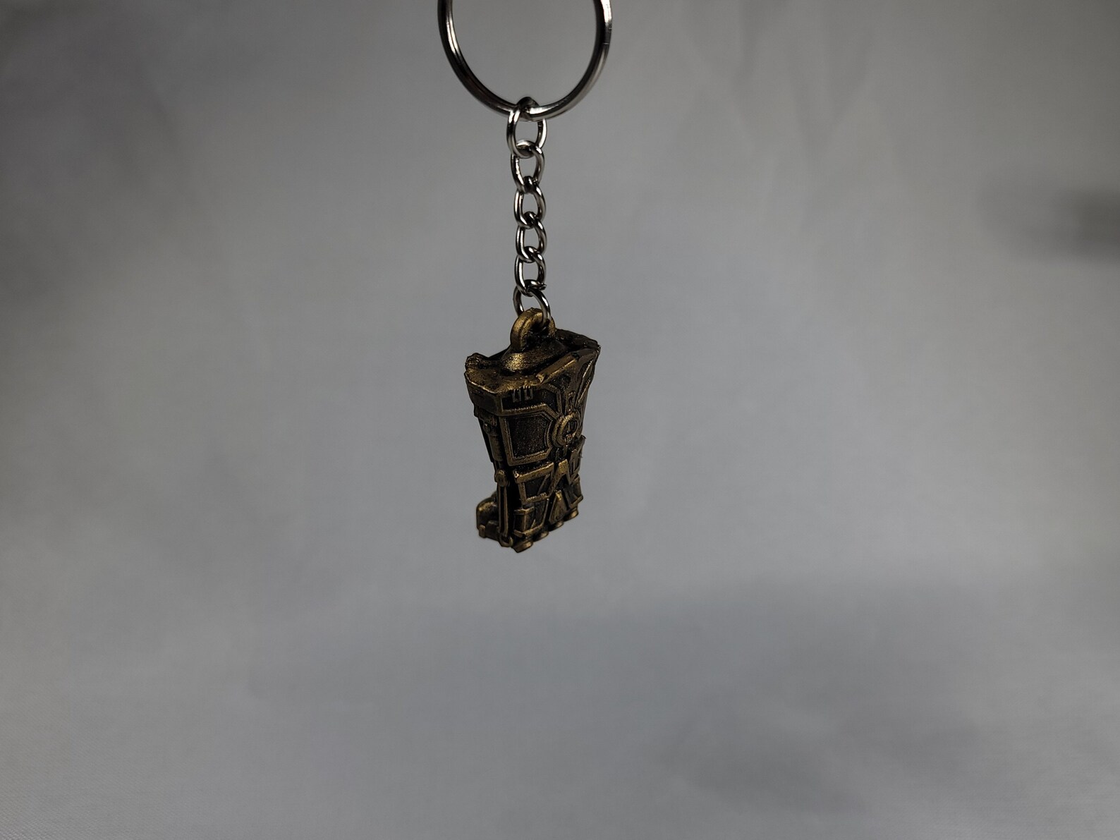 Vi Gauntlet Keychain Arcane League of Legend - Etsy
