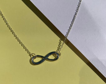 Belly Tsitp Necklace - Etsy Ireland