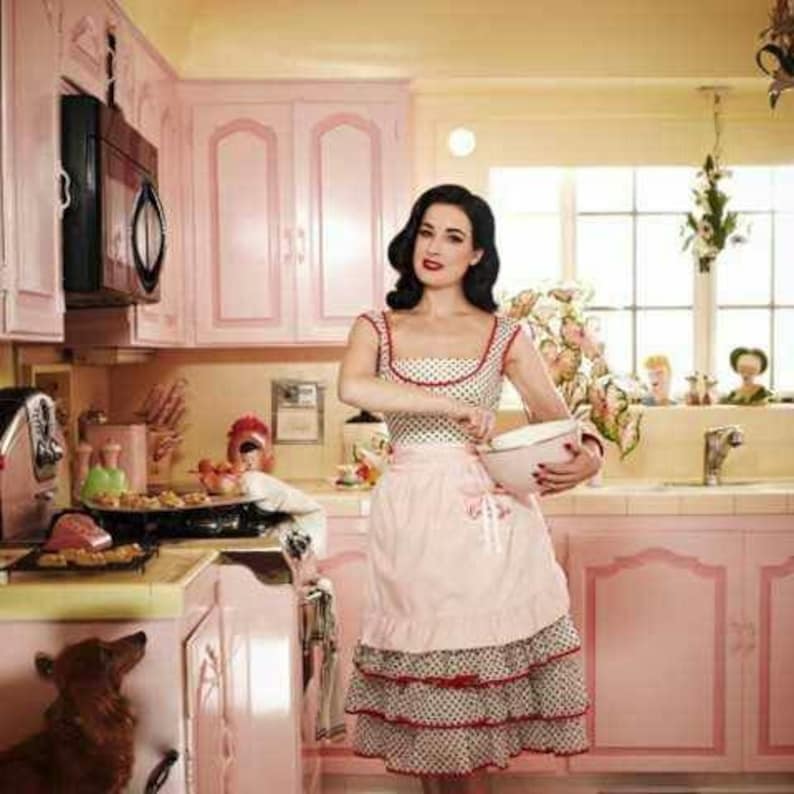 Stepford Wife Kit - Etsy