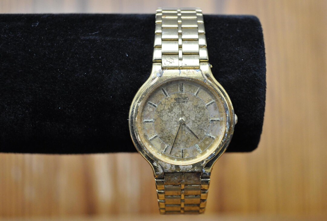 Vintage Seiko Quartz Gold Tone Watch - Antique Gold Tone Seiko Watch V701-6K09 - Not Working - Etsy