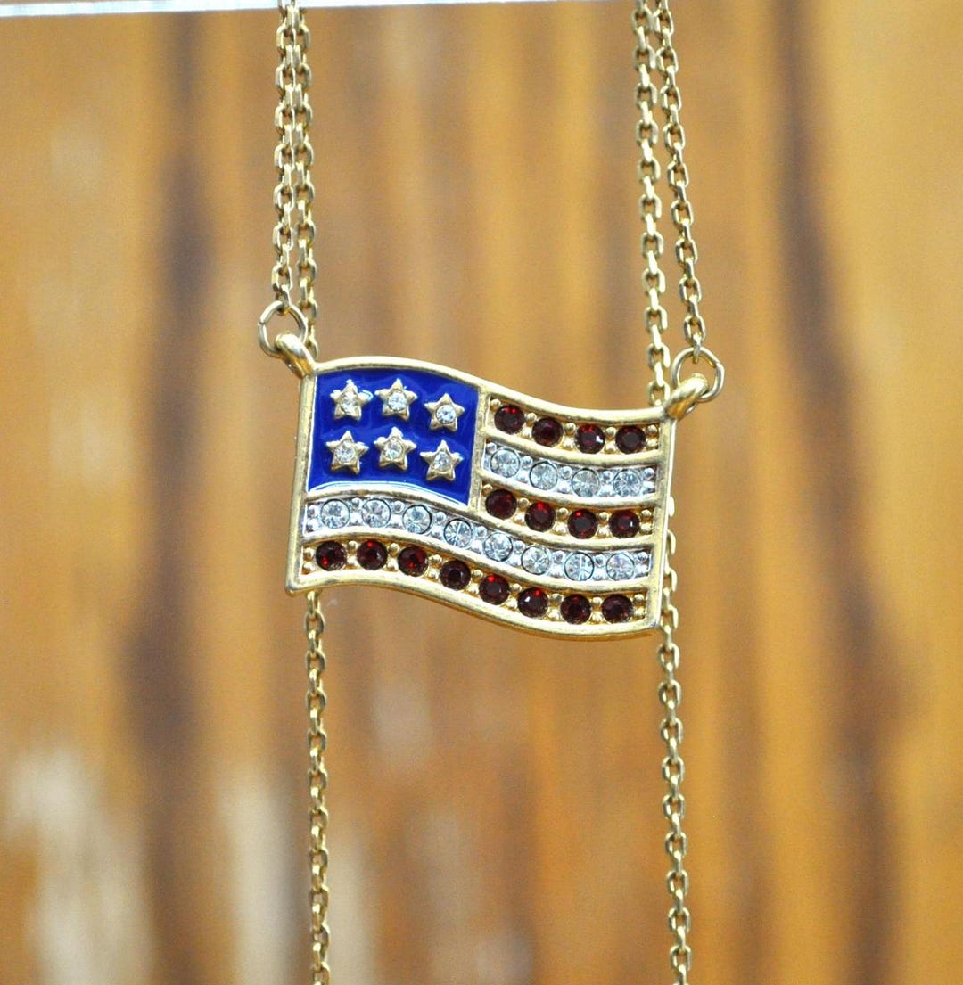 Vintage Avon Gold-toned American Flag Rhinestone Pendant Necklace ...