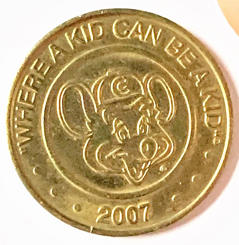Chuck E. Cheese Tokens - 1980 to 2OO8 - Retro Coin - Chuckecheese Token ...