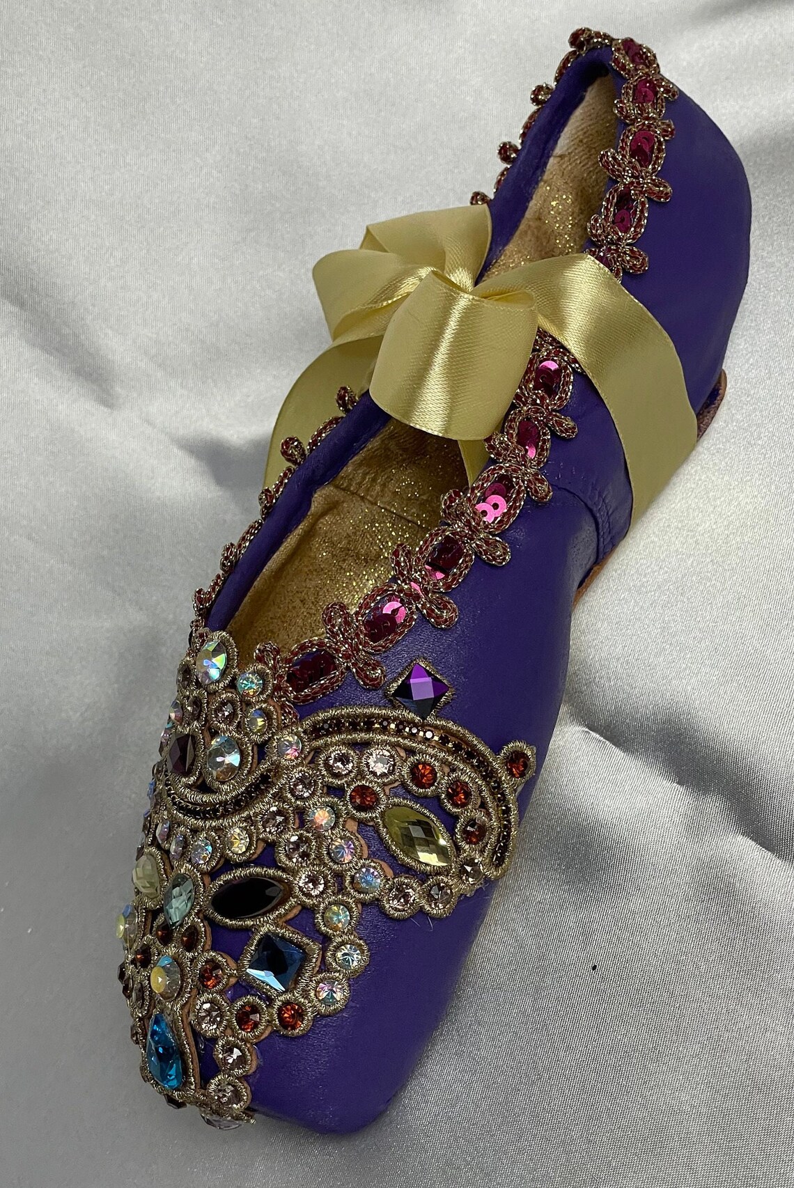 Lilac Fairy Purple Color Crystalized Decorated Pointe Shoe With ...
