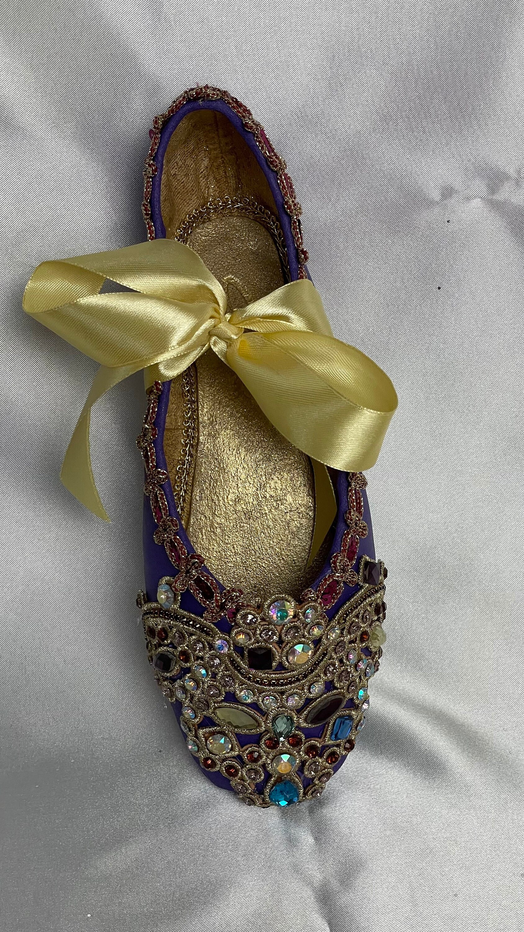 Lilac Fairy Purple Color Crystalized Decorated Pointe Shoe With ...