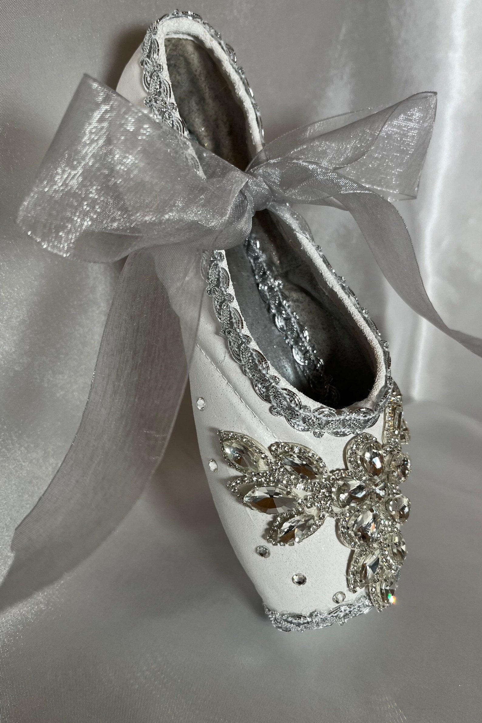 Clara Nutcracker White Crystal Decorated Pointe Shoe - Etsy
