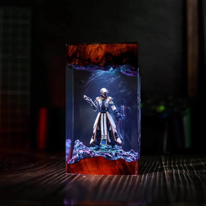 Destiny 2 Warlock Iron Banner Resin Lamp, Handmade LED Gamer Night ...