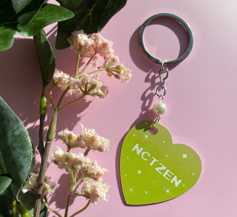 NCT Keychain, Nctzen, Cute Aesthetic, Kpop Accessories, Kpop Keychain ...