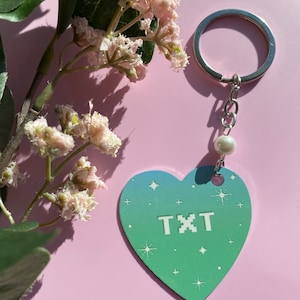 TXT Keychain, Kpop Keychain, Txt Moa, Cute Aesthetic, Kpop Accessories ...
