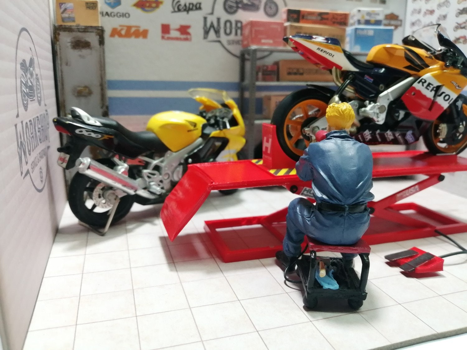 Instant Download Printable Motorcycles Workshop Display Garage - Etsy