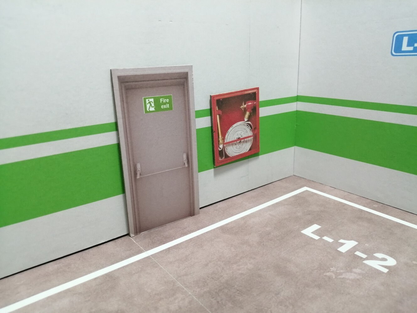 Instant Download Printable Parking Lot Display Garage 1/24 Scale - Etsy