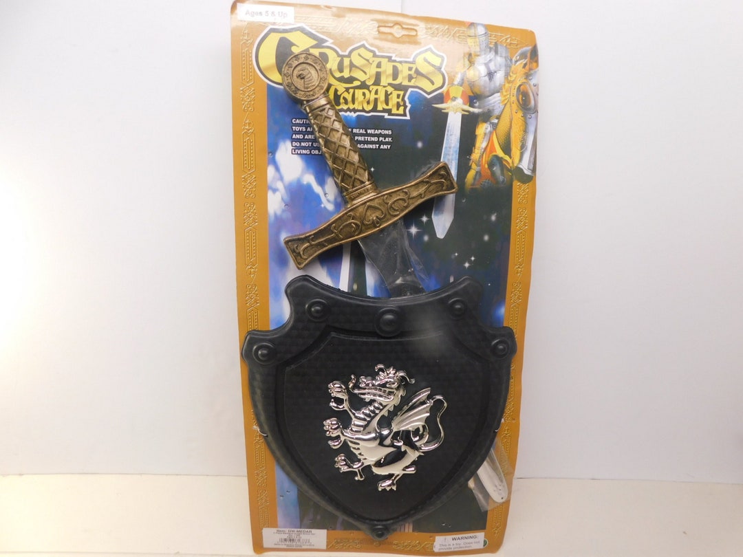 Vintage MEDIEVAL King Knights Sword & Dragon Shield PLASTIC Toys ...