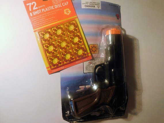 Vtg Toy Cap Gun With 72 Toy Refill Caps - Etsy