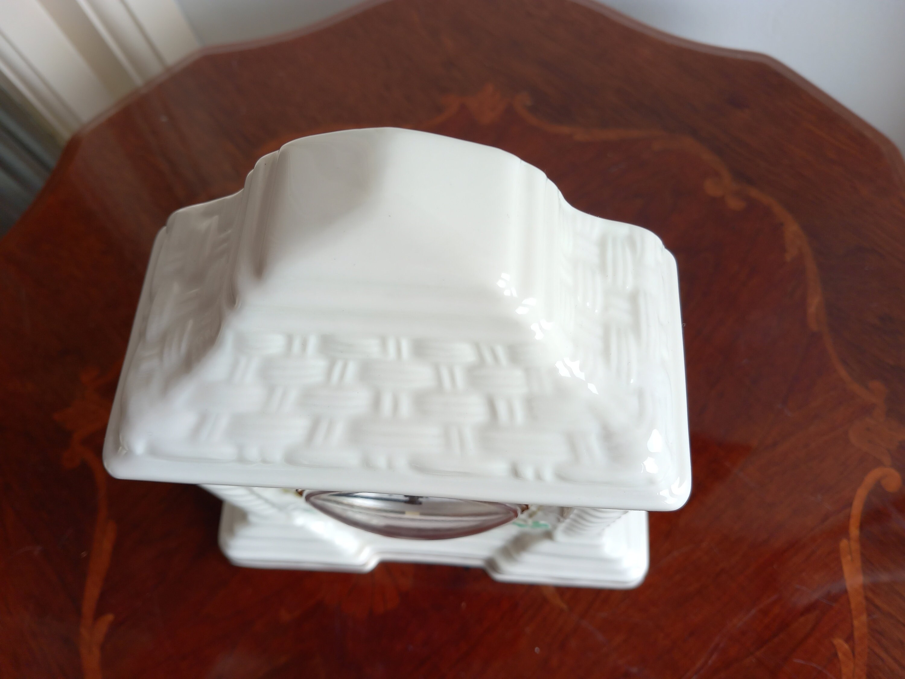Vintage Belleek Cashel Mantle Clock. Shamrock Pattern China Clock - Etsy