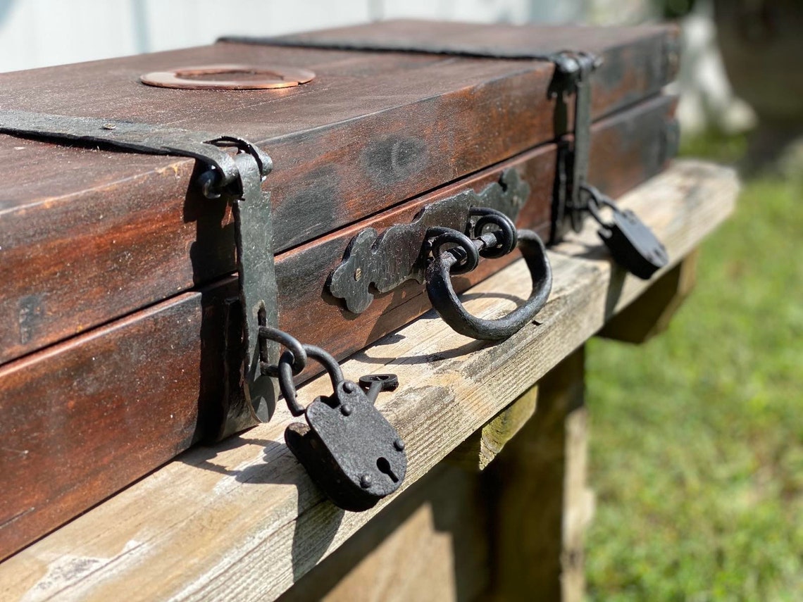 Medieval Sword Box Carrying Case - Etsy