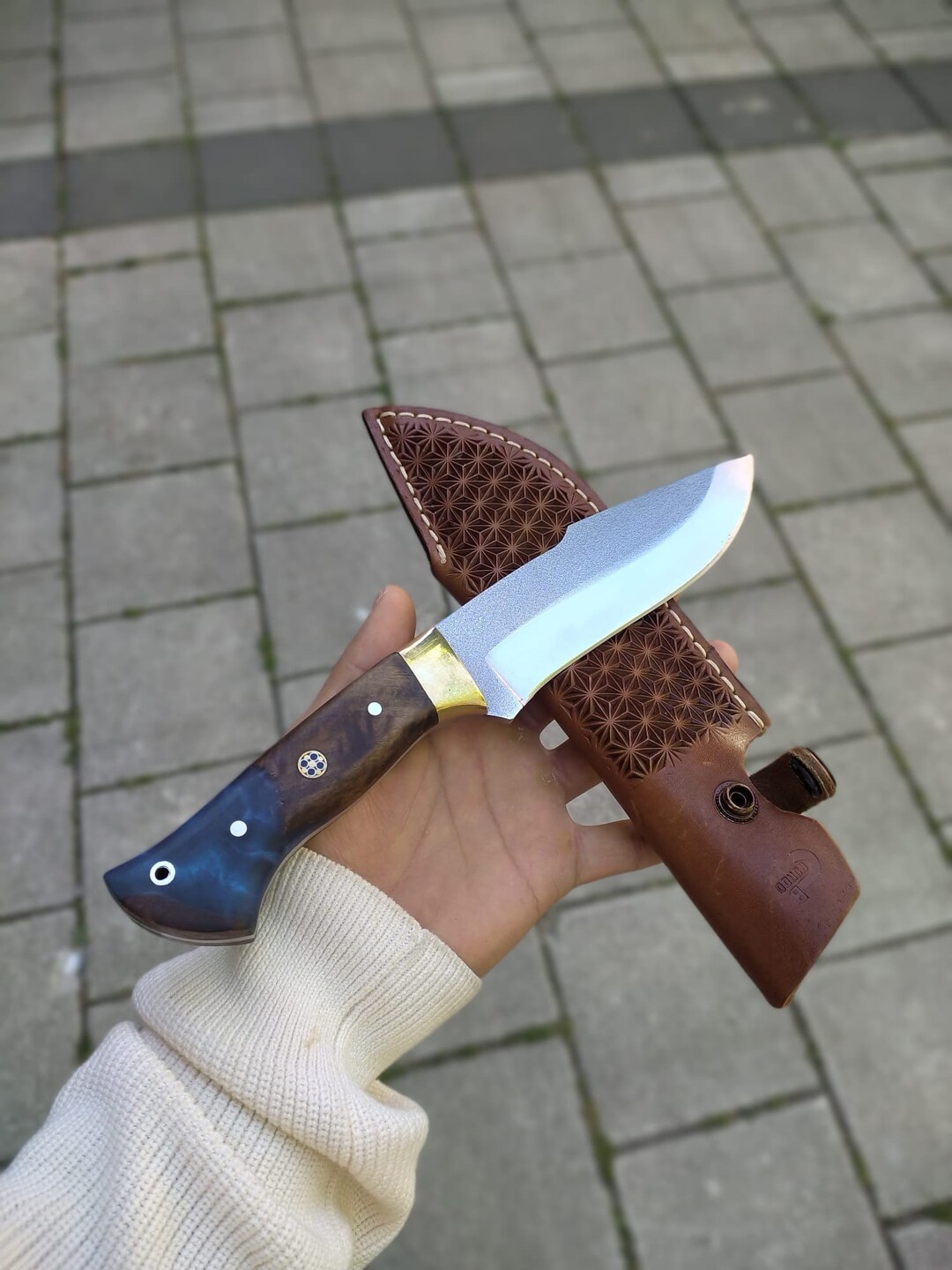 Custom Hunting Epoxy Knife Austria Steel Walnut Wood & Epoxy Handle ...