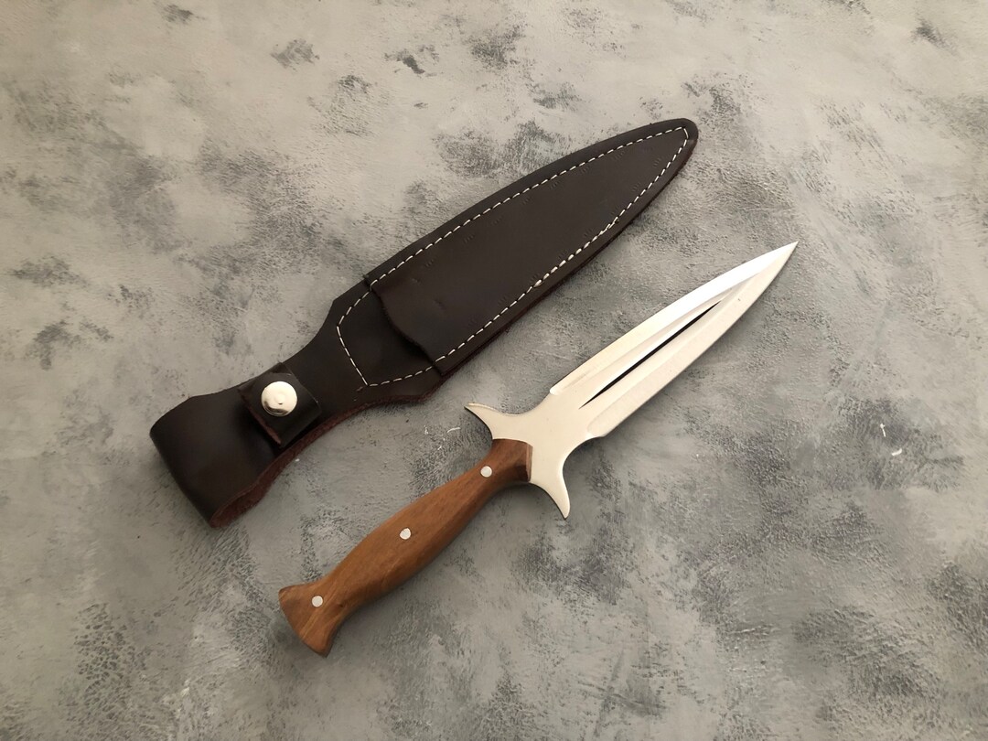 Special Design Double Edged Dagger Stainless Steel Walnut Wood Handle ...
