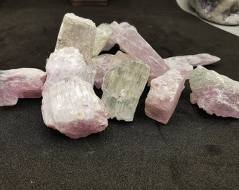 Raw Blue Kunzite - Etsy
