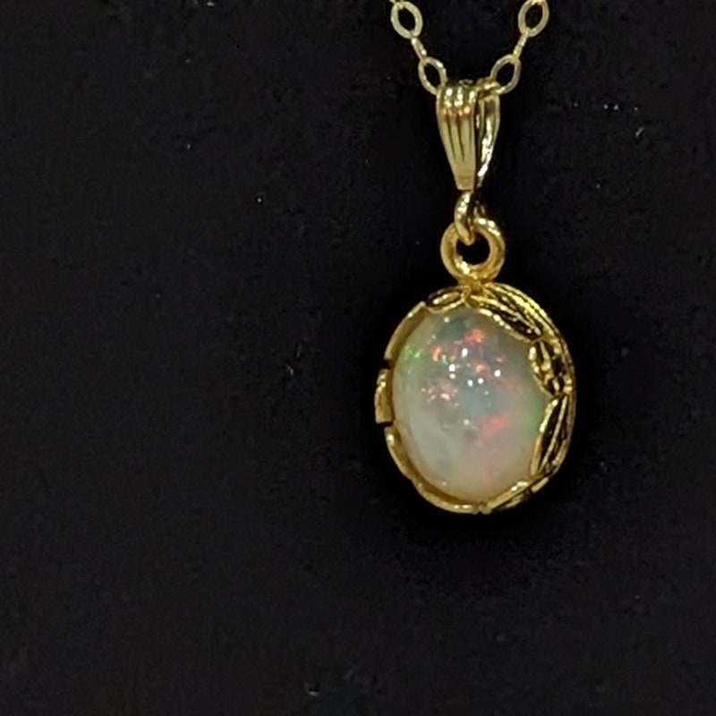 Welo Opal Necklace - Etsy