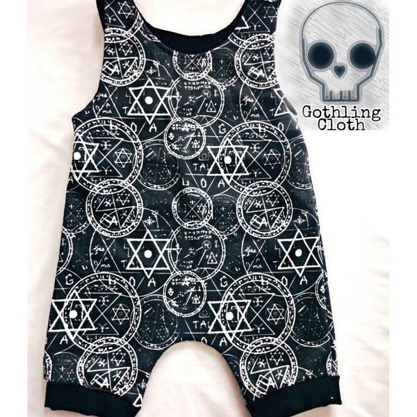 Gothic Clothing - Etsy