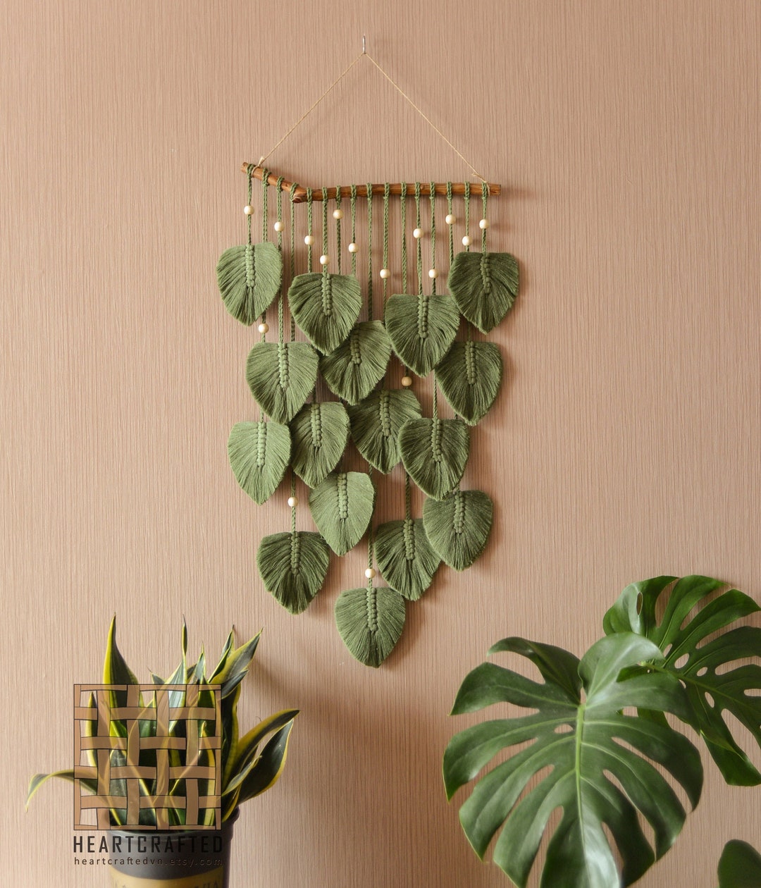 Green Leaves Macrame Wall Hanging, Macrame Feather Wall Decor ...