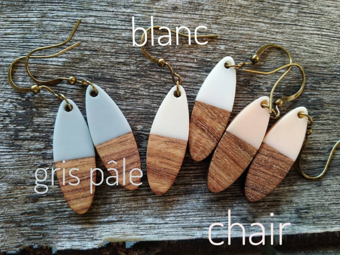Boucles d'oreilles forme allongée résine et bois | Etsy