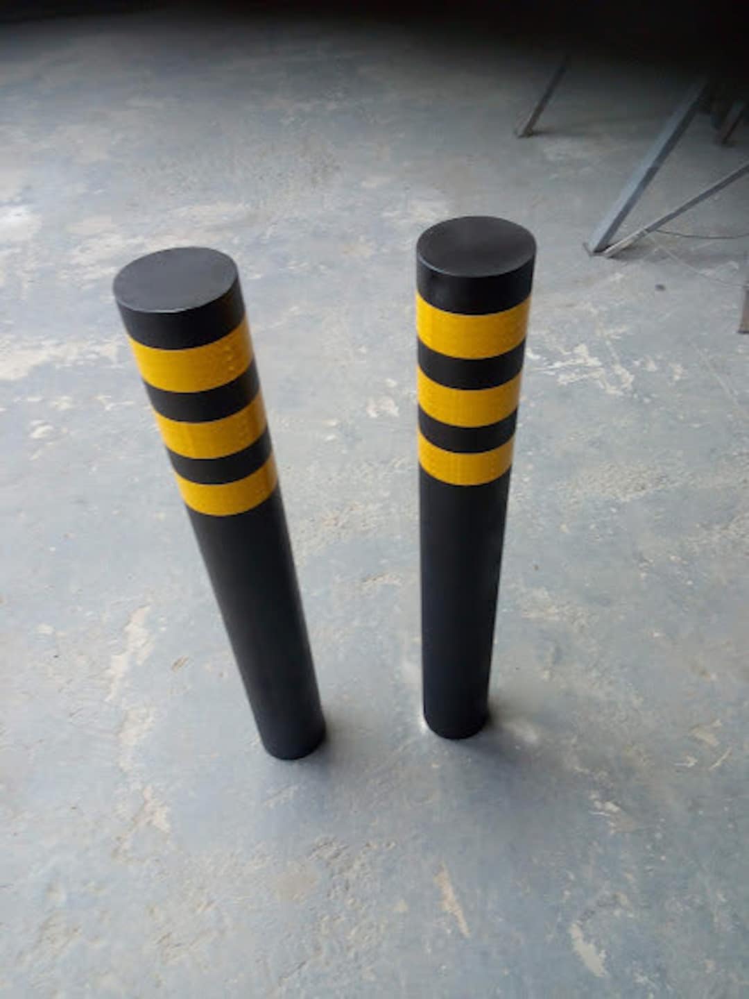 Metal Roadside Bollard, Park Stopper, Bollard, Parking Stopper, Metal ...